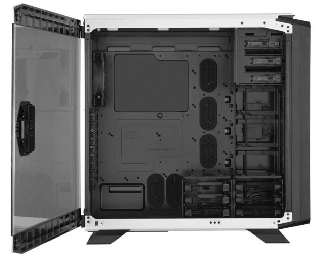 Corsair announces two new Graphite Series full-tower cases