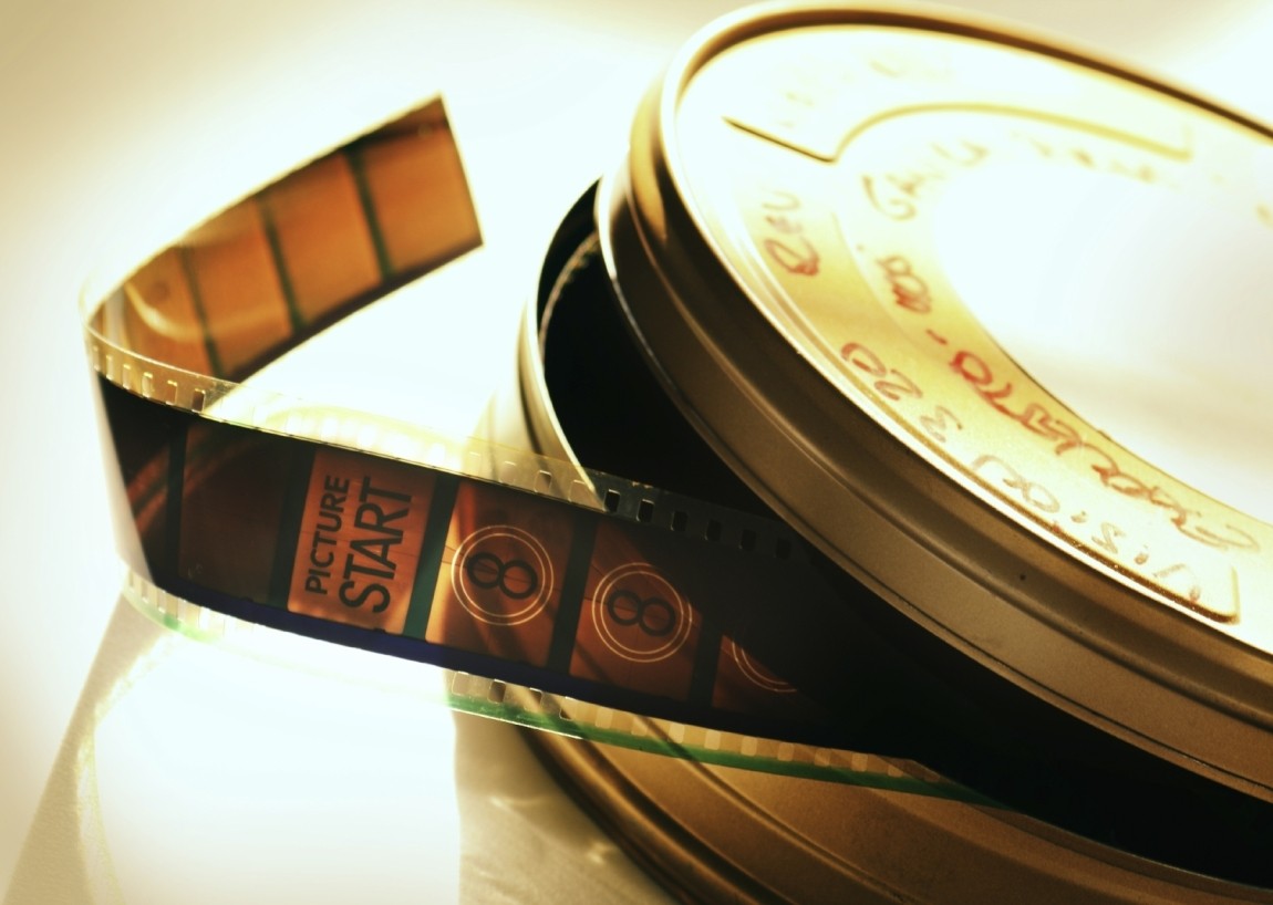 Paramount Pictures leaves behind film, goes fully digital