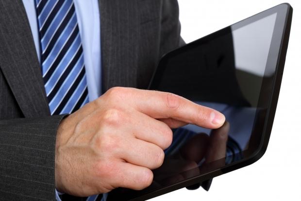 Companies with sales teams still not rushing into using tablets