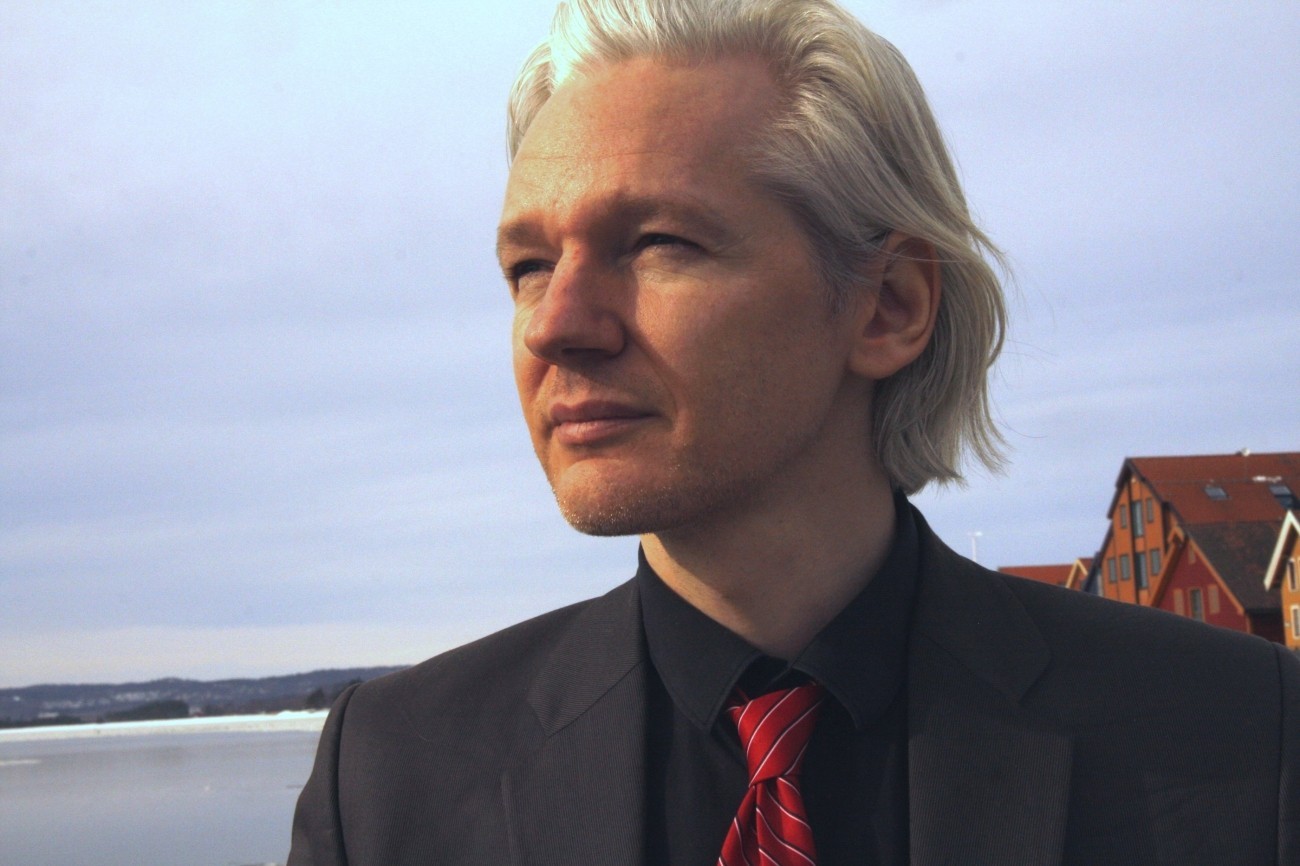 London police finally halt round-the-clock watch on Julian Assange