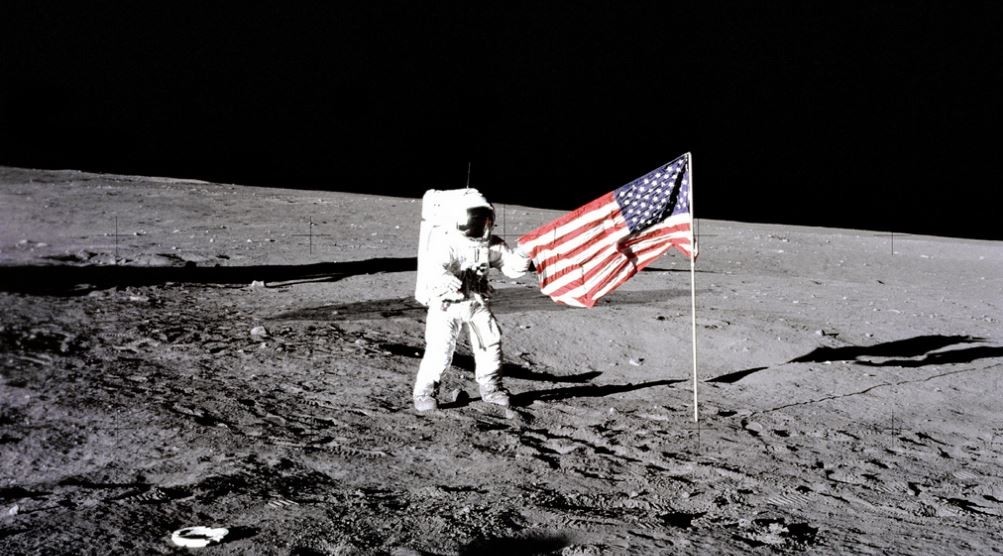 NASA joins Giphy with almost 500 awesome GIFs