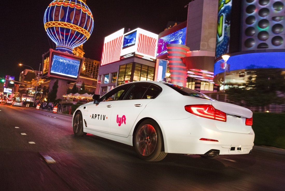 Lyft will have autonomous cars driving around at CES 2018