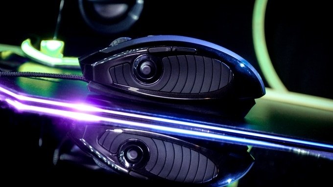 Lexip Gaming Mouse adds joysticks into the world of mice