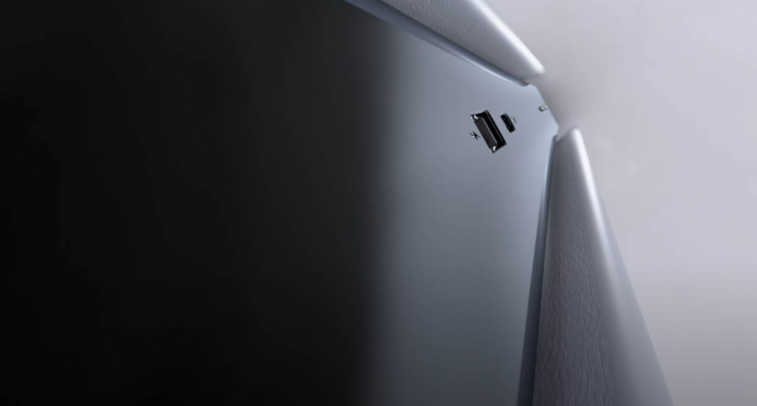 PlayStation 5's front USB Type-A port delivers both power and data