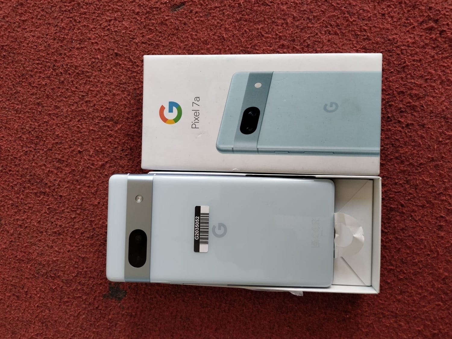 The Pixel 7a unboxing photos are here