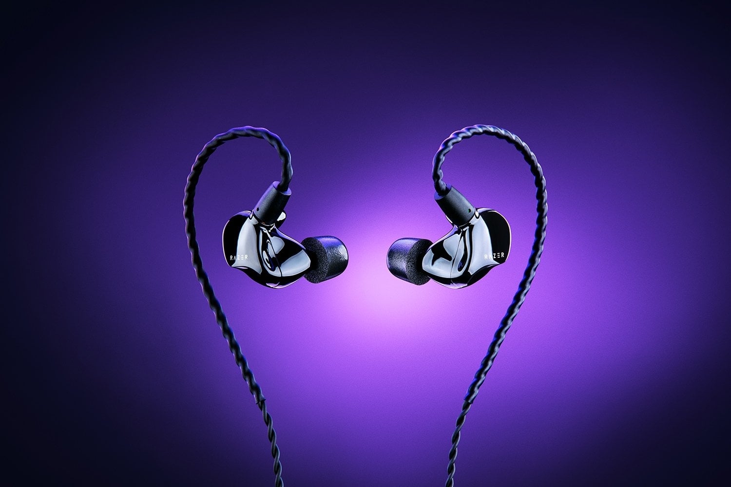 Razer Moray in-ear monitors are THX Certified and built for gamers and ...