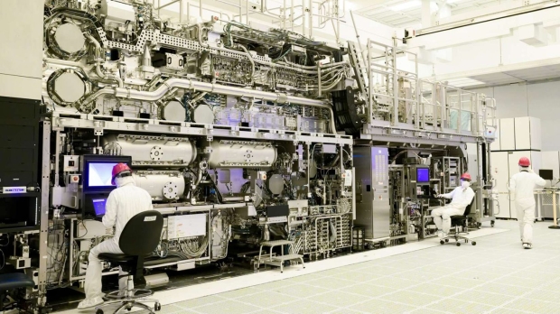 Intel places orders to secure ALL of ASML's High-NA EUV machines built ...