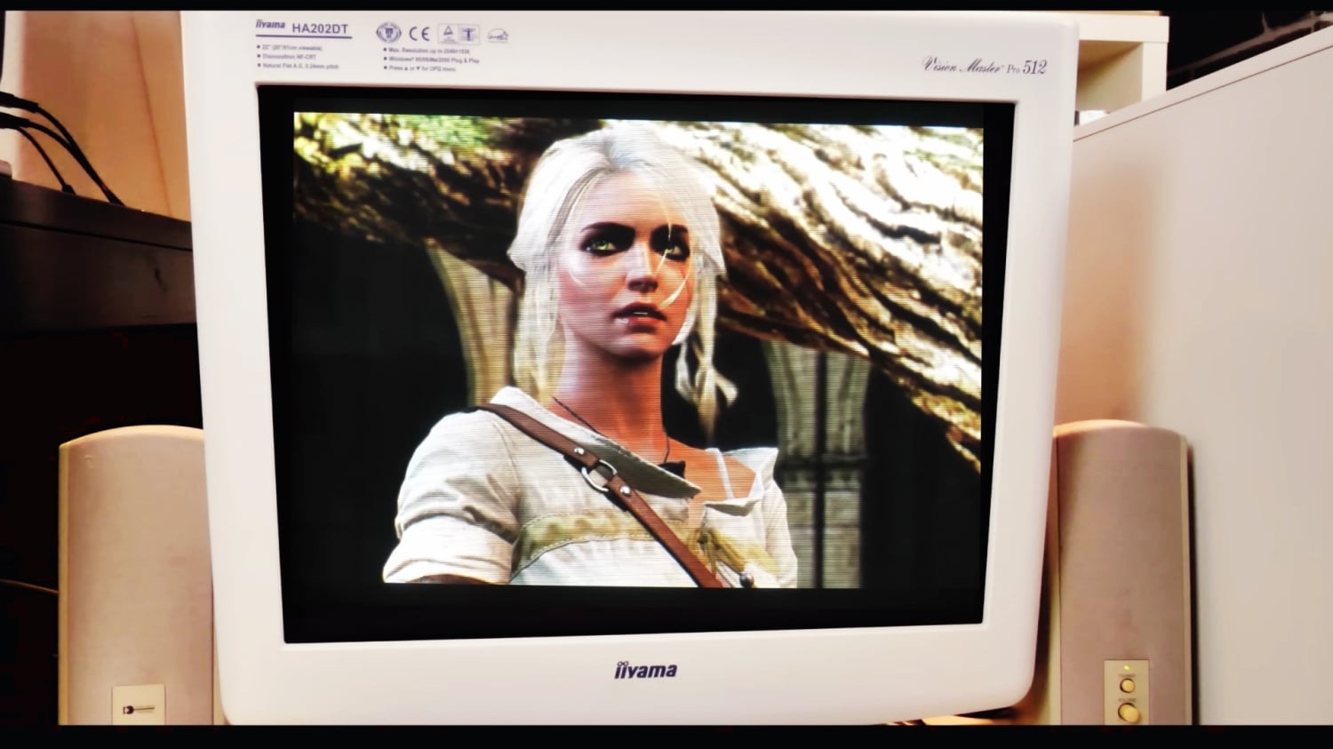 Old school CRT monitor becomes world's fastest gaming display after ...
